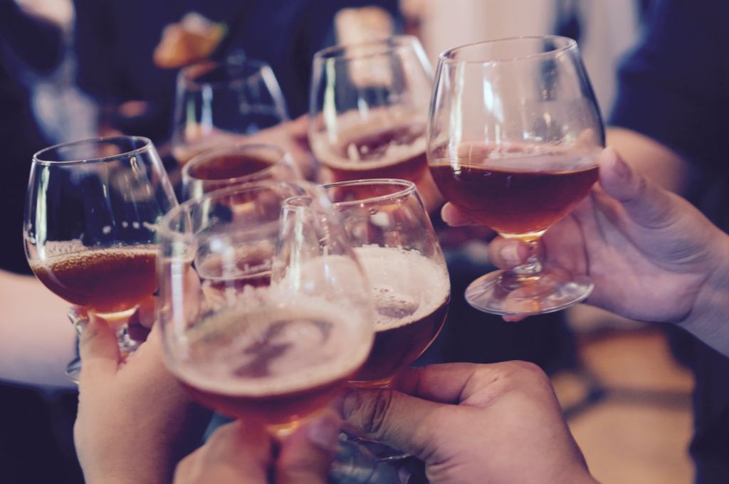 Ale Vs. Lager: Understanding The Basic Differences > New To Brewing